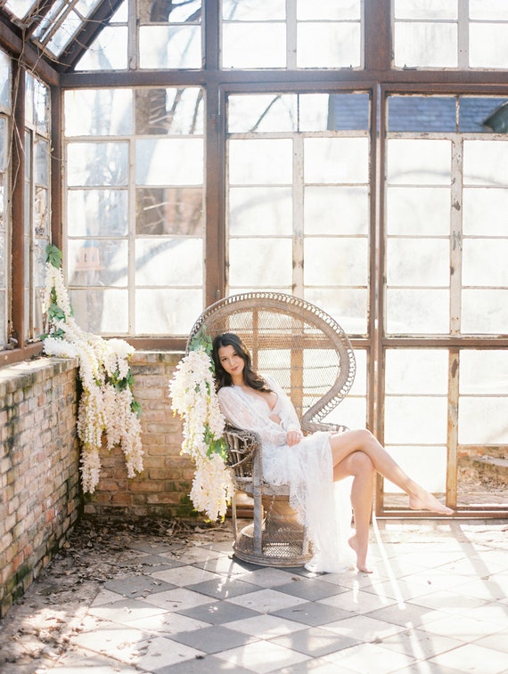 LACE BRIDAL ROBE for Wedding Day Boudoir Photo Shoot Lace | Etsy