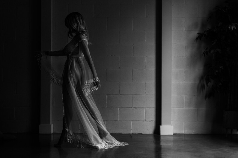 WHITE LACE ROBE for Boudoir Photo Shoot Fringy Robe Sexy - Etsy