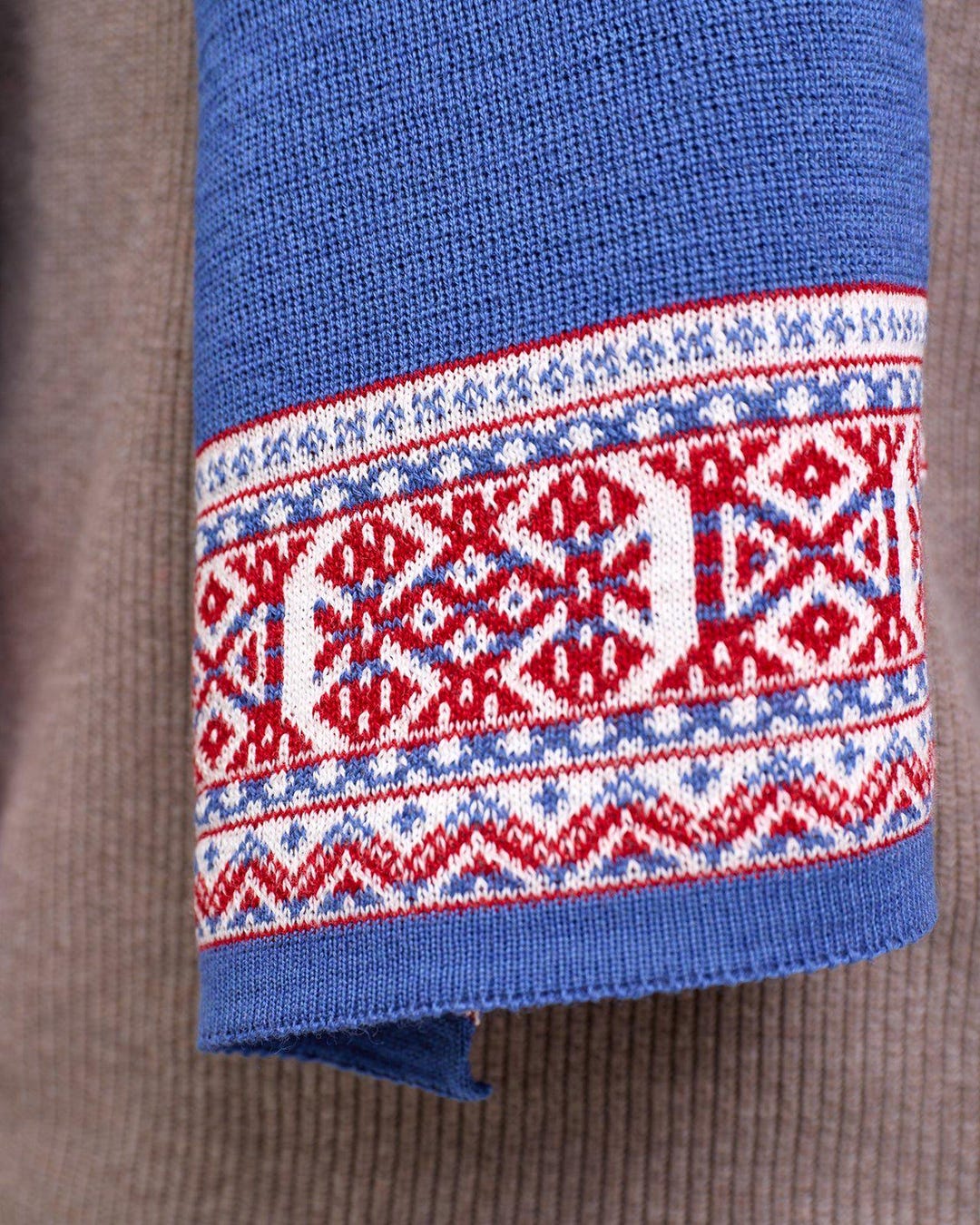 Merino Wool Reversible Scarf: Knitted Scandinavian Winter Jacquard ...