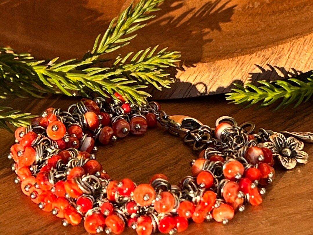 Stunning Red Spiny Oyster Shell and Bamboo Coral Cluster Bracelet OOAK ...