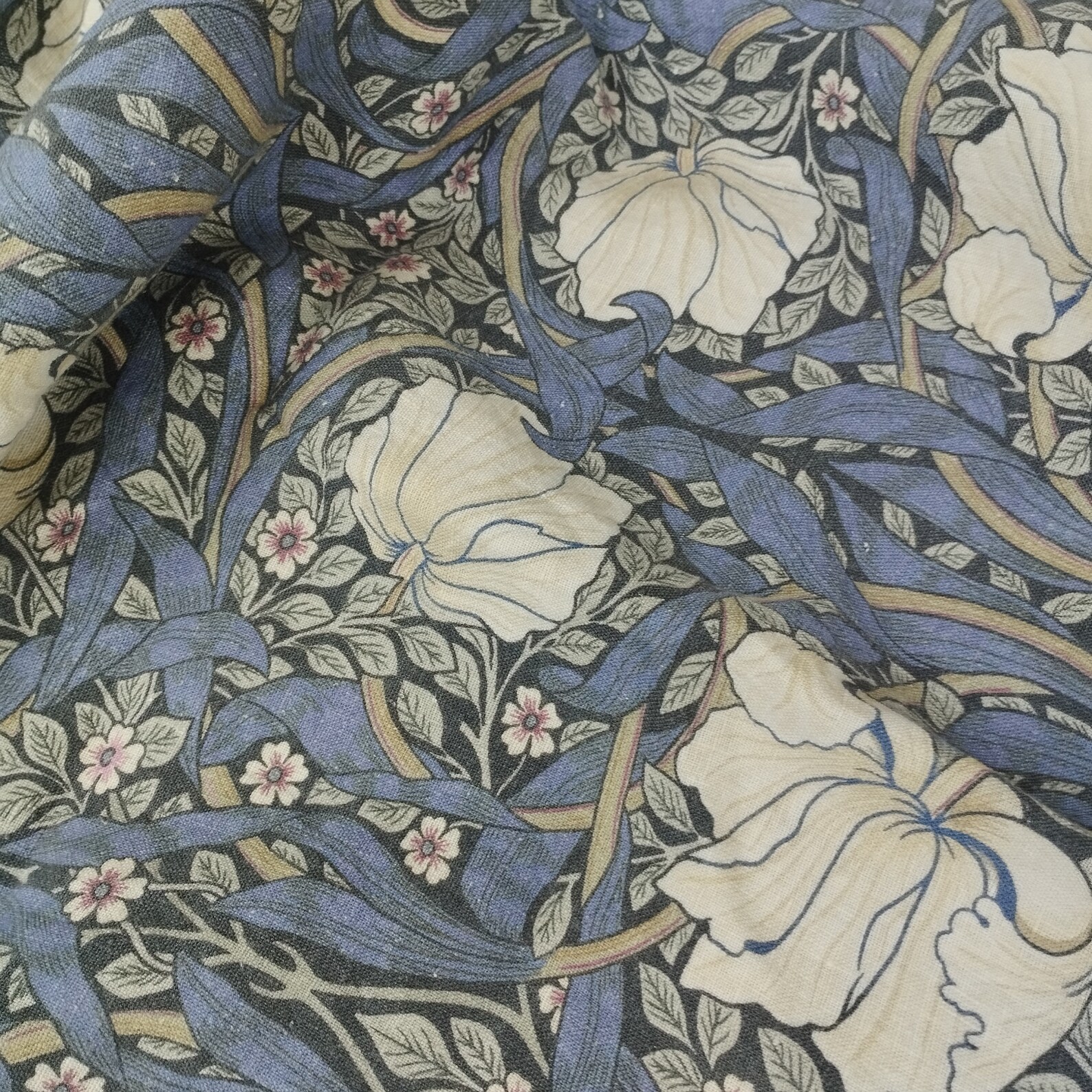 William Morris Pimpernel 100% LINEN Art and Crafts Fabric, William ...