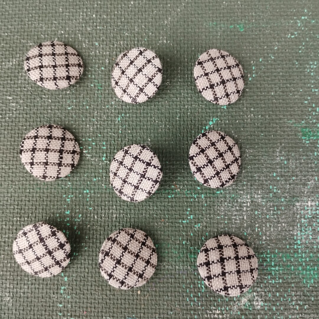Linen Buttons in Notebook Linen, Checked Natural Linen Fabric Buttons ...