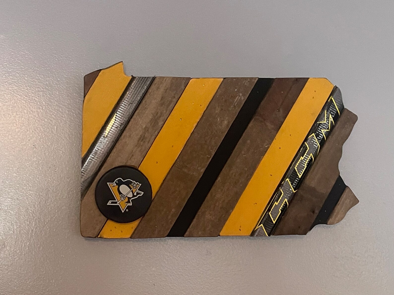 Pittsburgh Penguins, Custom Wood Sign, NHL Hockey, Hockey Wall Art! - Etsy