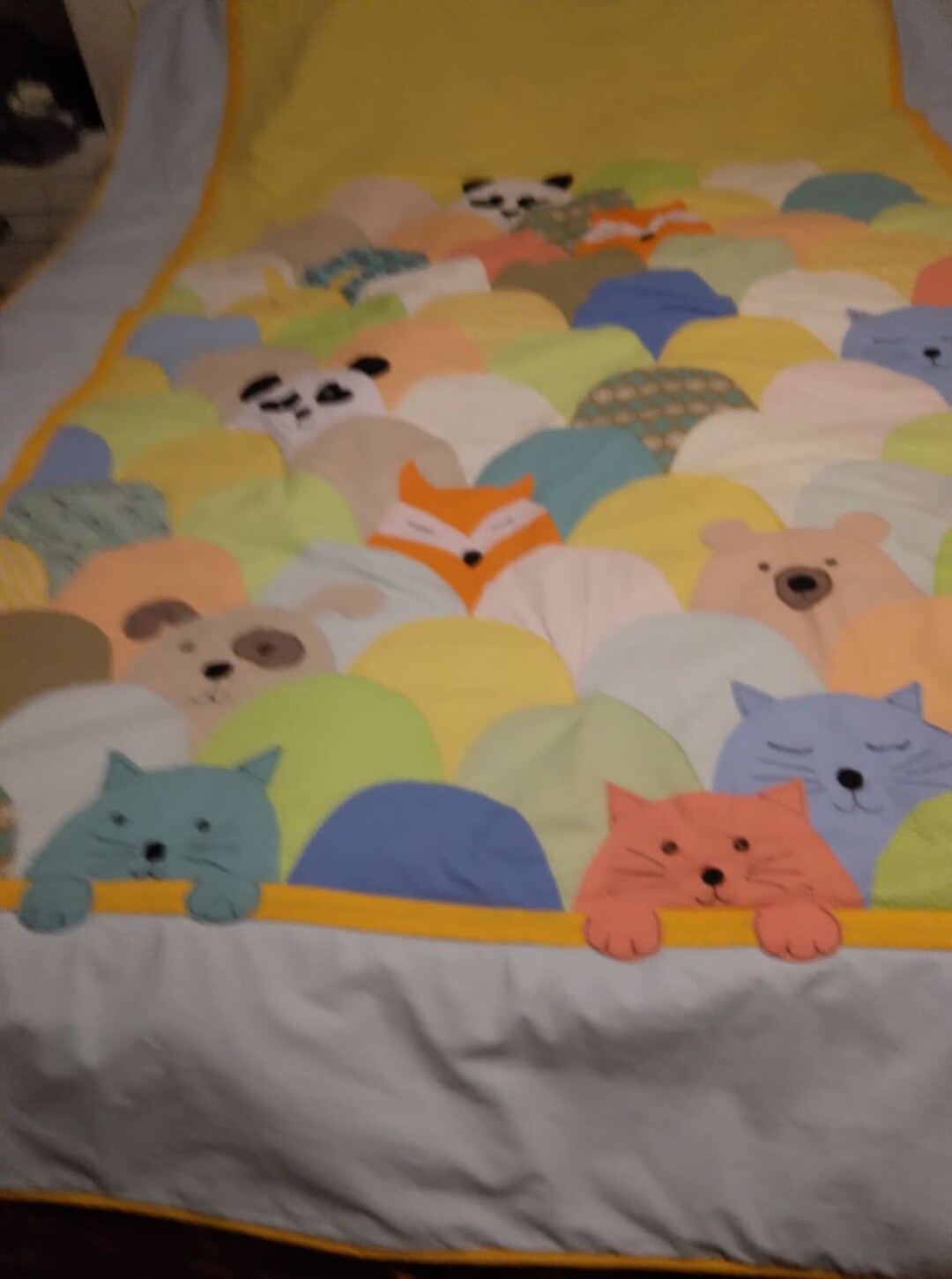 Cats, Bears and Foxes Clamshell Patchwork Quilt - Etsy