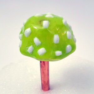 New Lime Green Glass Mushroom Cap With Removable Copper Stalk White ...