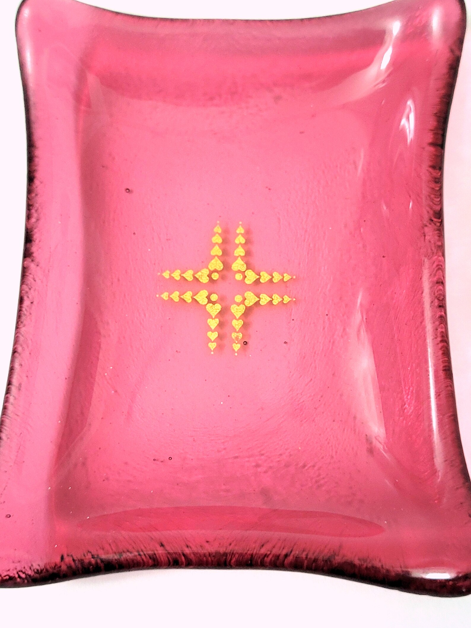 New Transparent Pink Glass With 22K Gold Hearts Jewelry Dish Curved ...