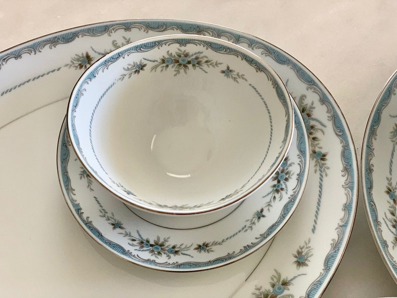 Mikasa Fine China, Vintage Mikasa Roslyn Pattern, Mikasa 5650, Vintage ...