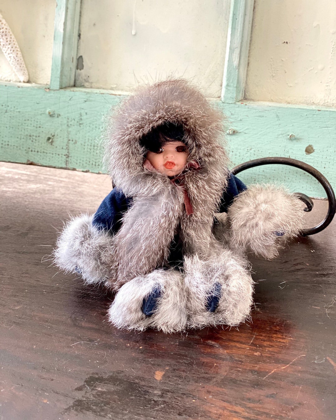 Vintage and Rare Eskimo Baby Kinnik From the Broadway Collection ...