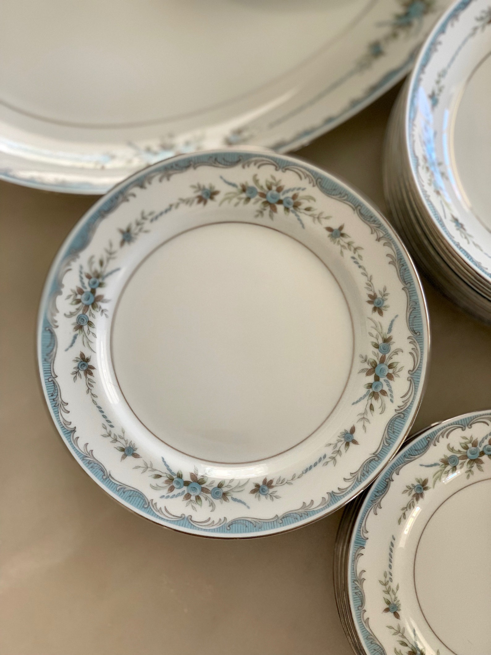 Mikasa Fine China, Vintage Mikasa Roslyn Pattern, Mikasa 5650, Vintage ...