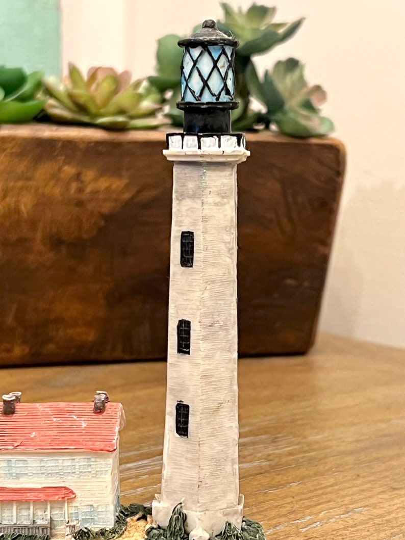 Lighthouse Model Vintage Resin Model of the Cape Henlopen - Etsy