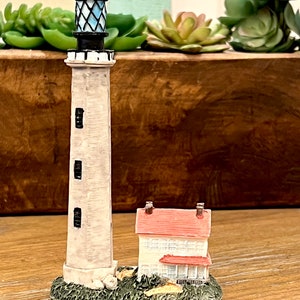 Lighthouse Model, Vintage Resin Model of the Cape Henlopen Lighthouse ...