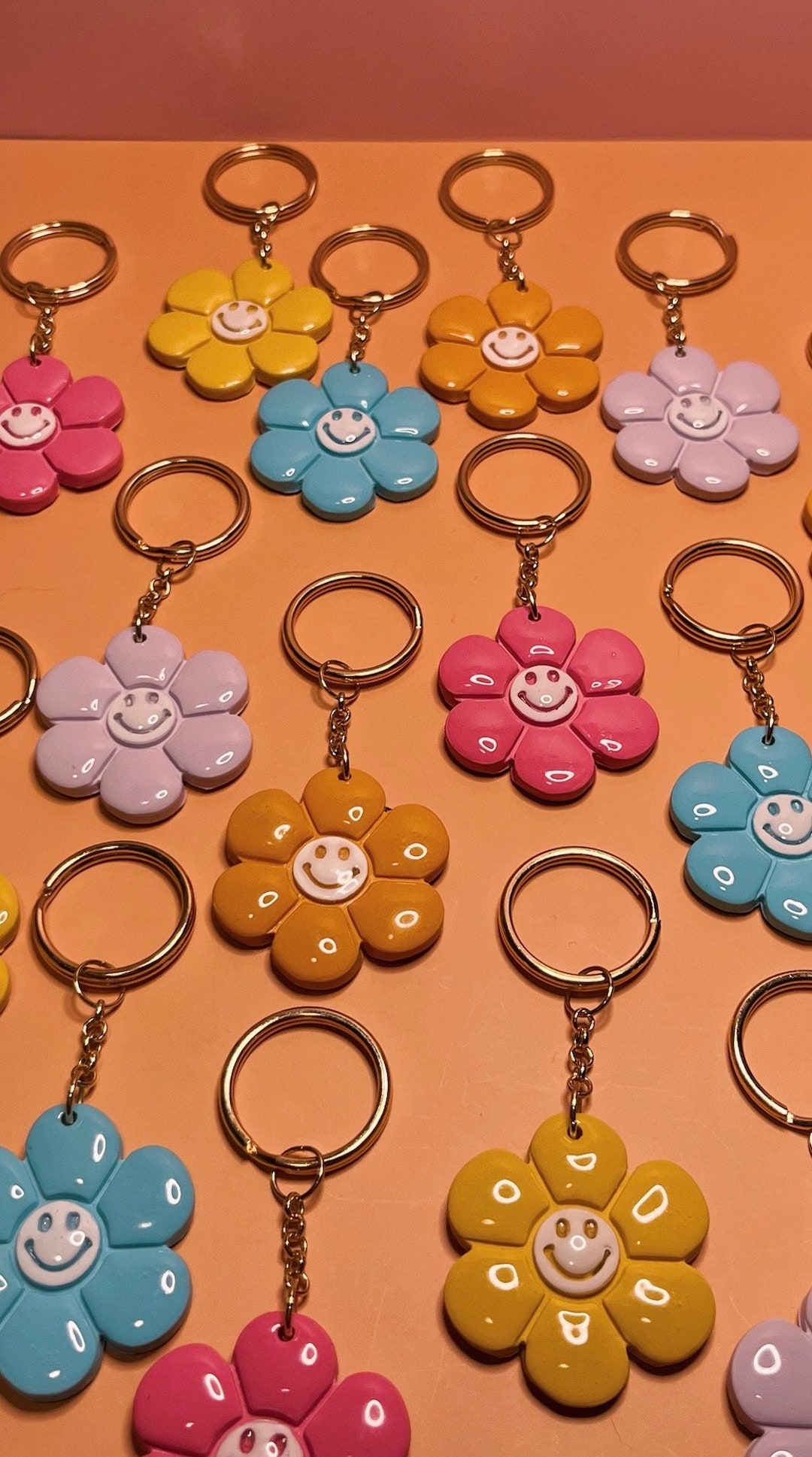 Smiley Flower Clay Keychain - Etsy