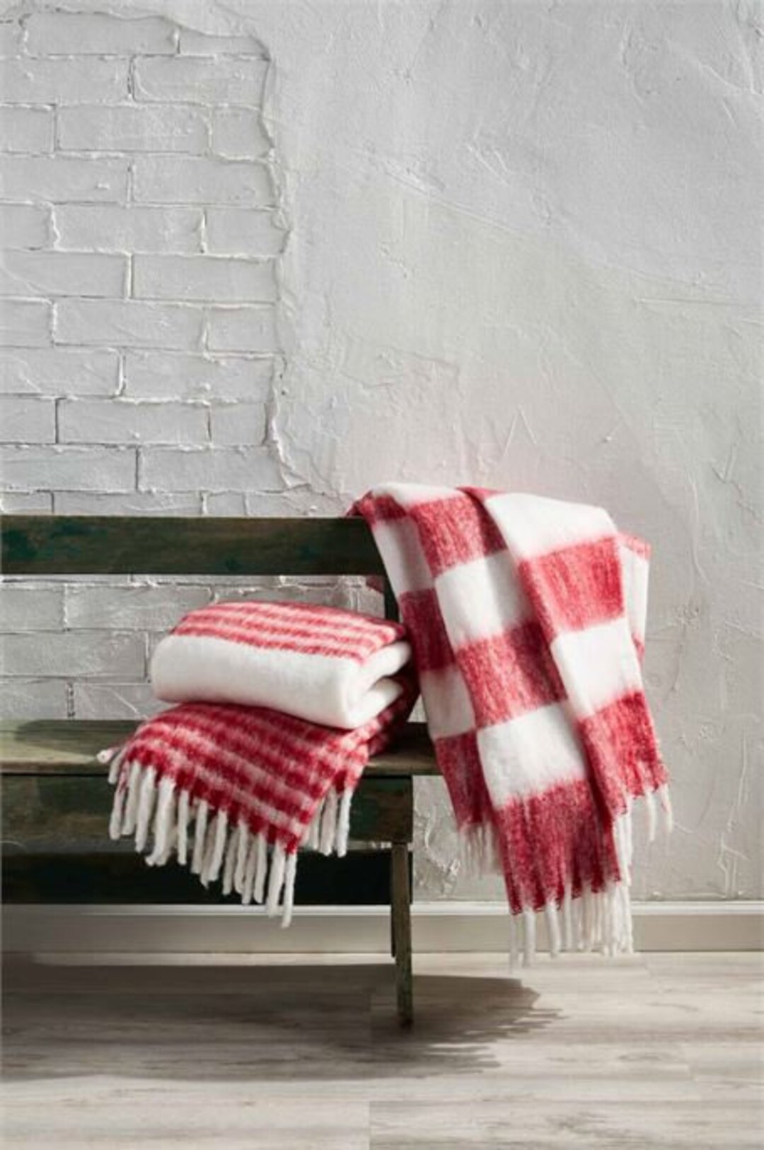 Personalized Red and White Throws Blanket Monogram - Etsy
