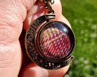 Screen Accurate Necklace - Etsy