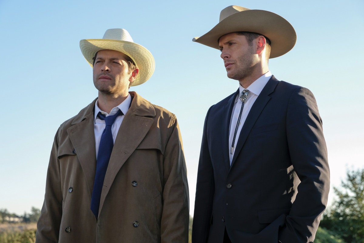 Supernatural Tombstone "i Do" Cowboy Hat and Feather Earrings, Mixed ...