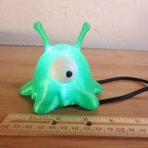 Futurama Brainslug Cosplay, Wearable Brain Slug Hat Eay Costume, Straps ...