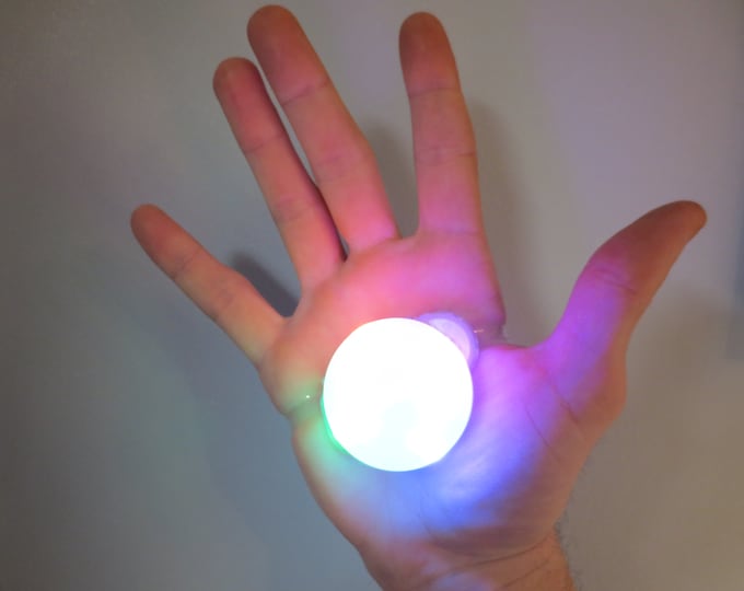 Special Effects LED Hand Prop, Programmable RGB Patterns! Party Palm ...