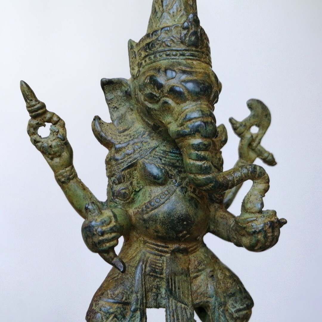 Lord Ganesha Statue - Etsy