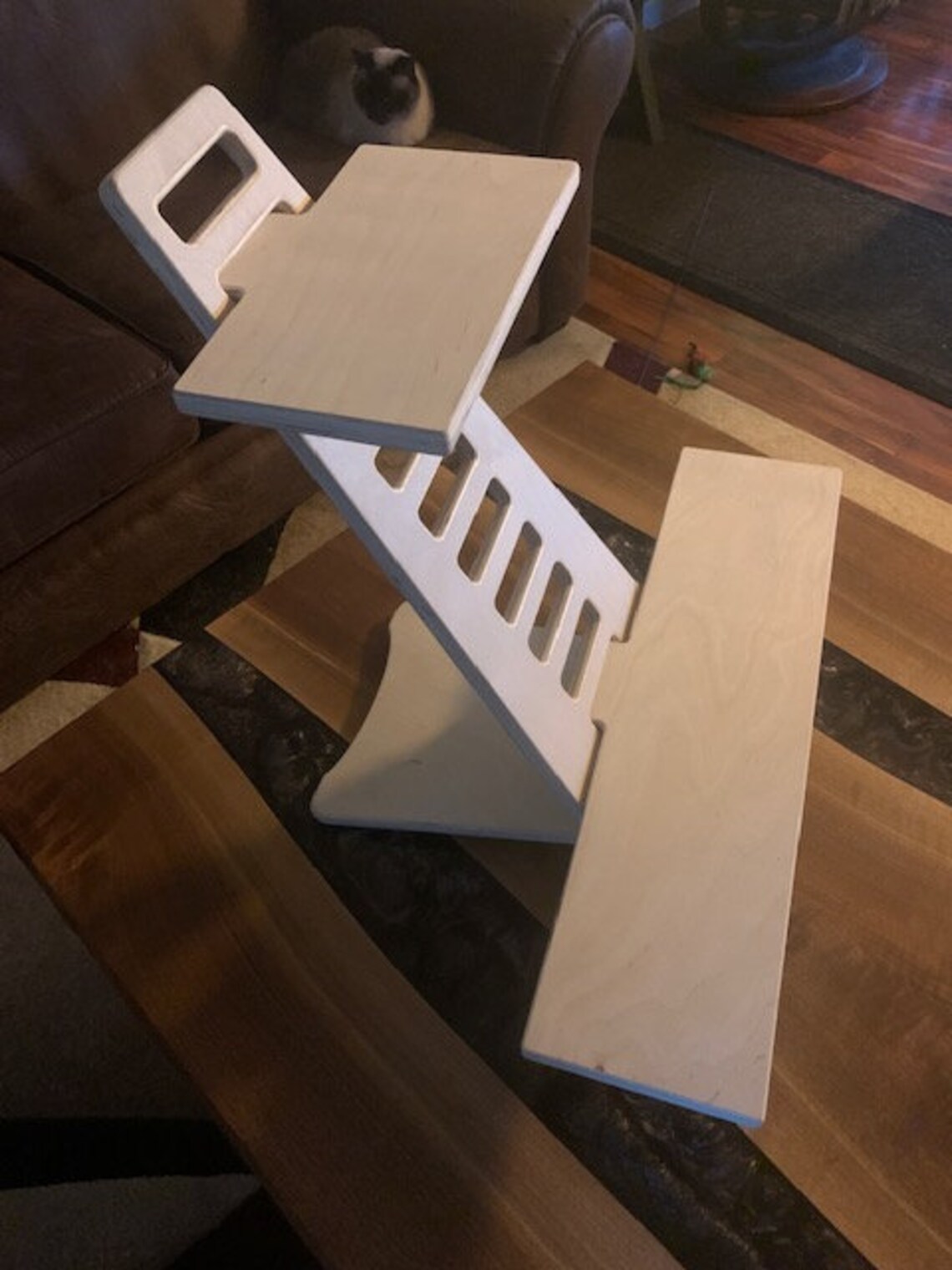 Free Standing Adjustable Shelf - Etsy Canada