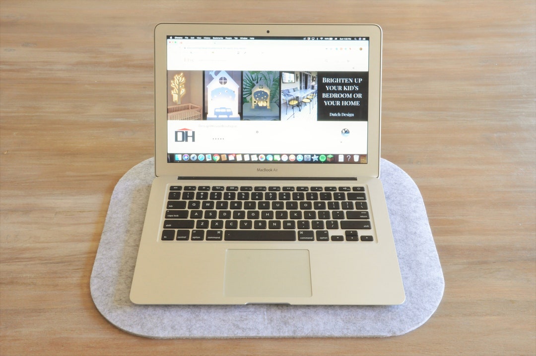 Premium Modern Felt Laptop Pad Non-slip Silicone Bottom Surface Thick ...