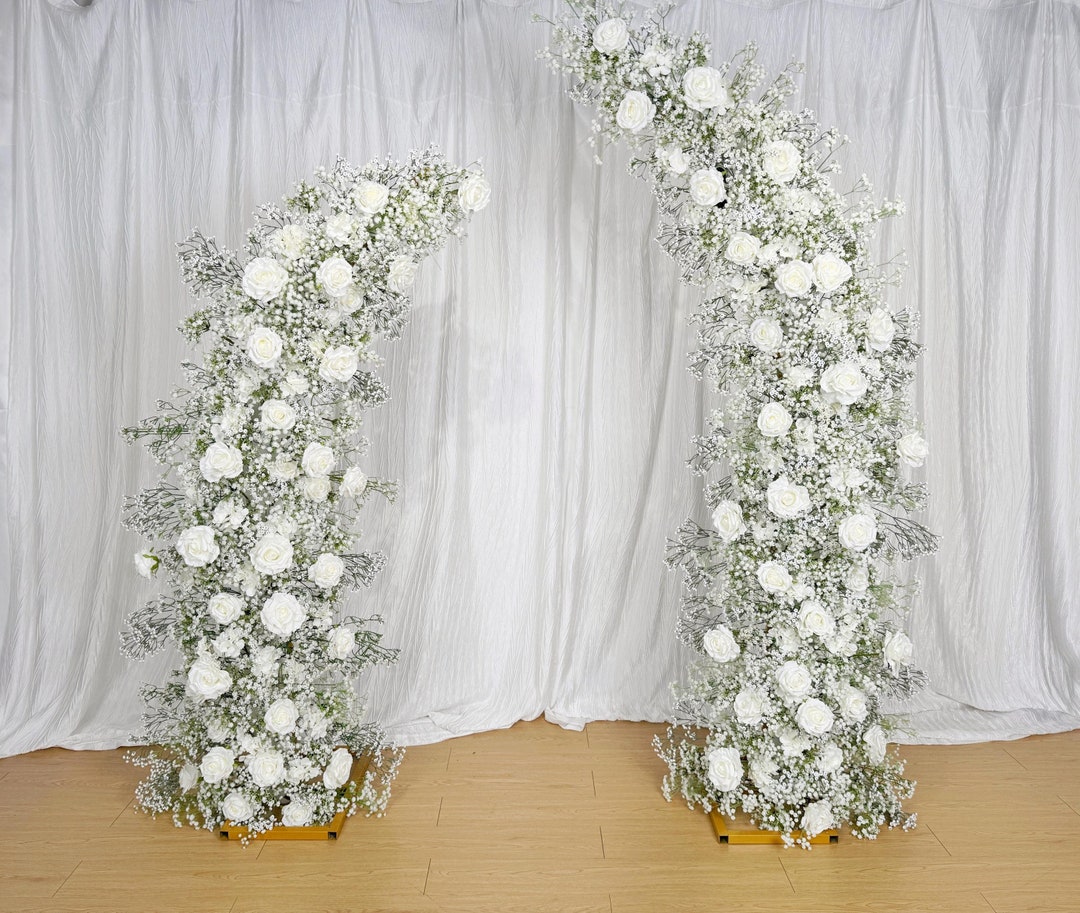 Baby's Breath and Rose Horn Arch Flowers for Wedding, Wedding Pillar ...
