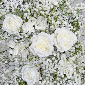 Baby's Breath and Rose Horn Arch Flowers for Wedding, Wedding Pillar ...