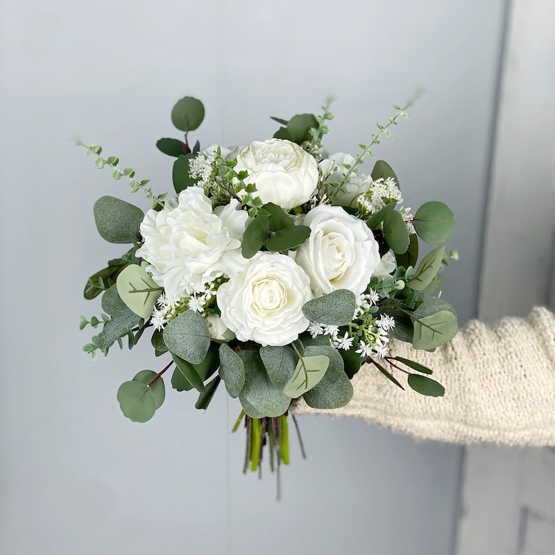 White Rose Bouquet - Etsy