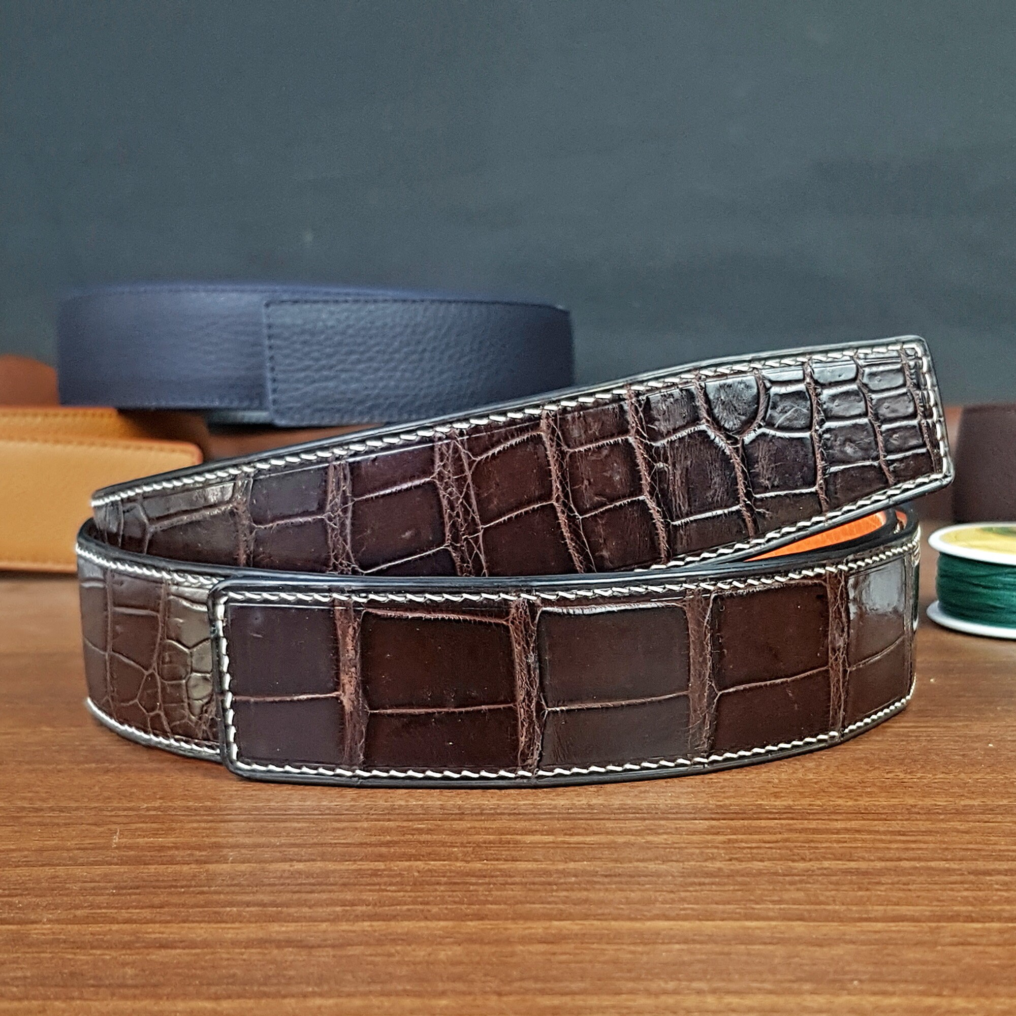 Mens Alligator Belts, Custom Brown Alligator Belt With No Buckle ...