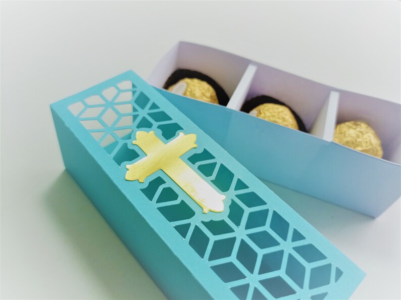 SVG Cut File Chocolate Gift Box Cross SVG 3 Candy Holder Cut - Etsy