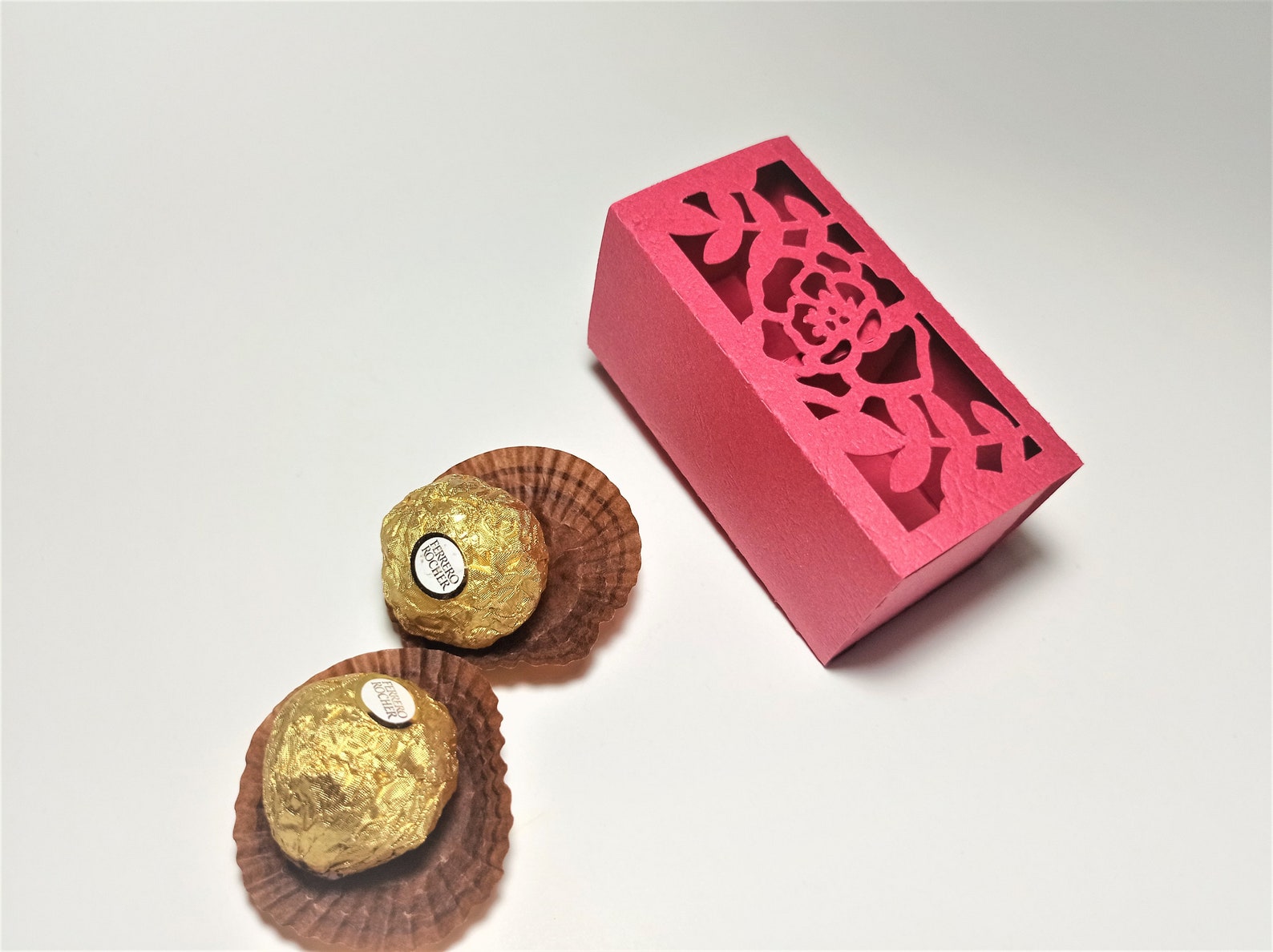 SVG Cut File Chocolate Gift Box Rose Svg Mini Candy Holder Cut - Etsy