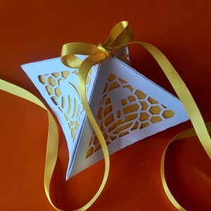 SVG Treat Box Honeycomb Template DIY Papercraft Cricut Cutting File Dxf ...