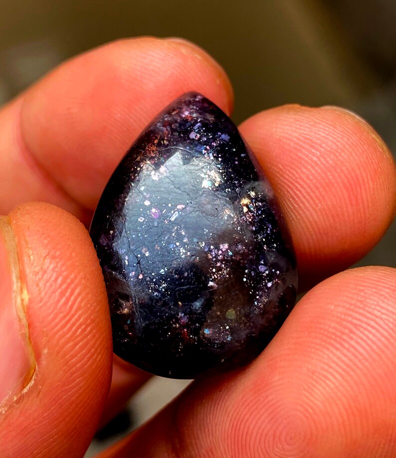 29 Ct Blood Shot Iolite Sunstone 100% Natural Iolite Sunstone - Etsy