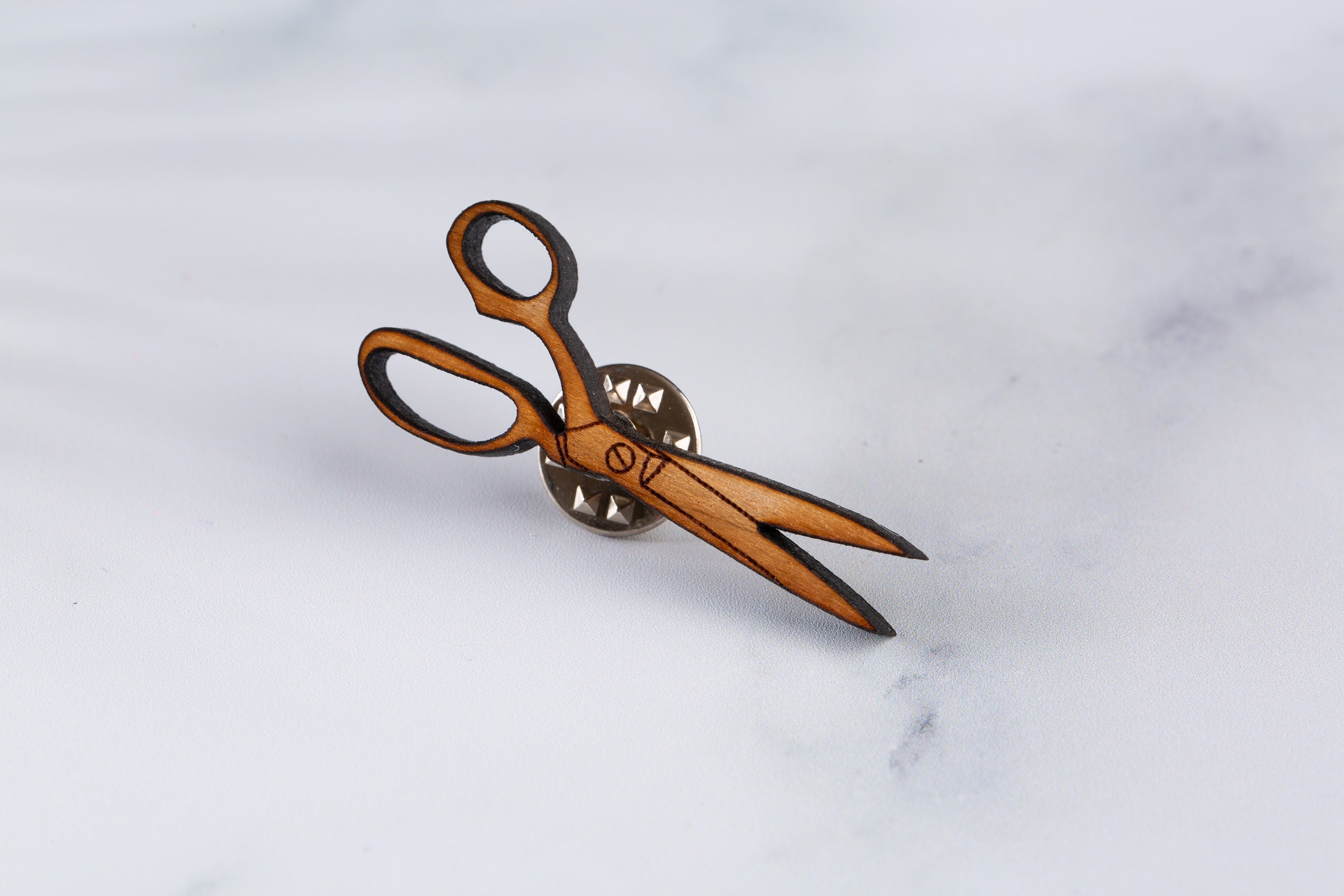 Scissors Pin Badge Wooden Brooch - Etsy