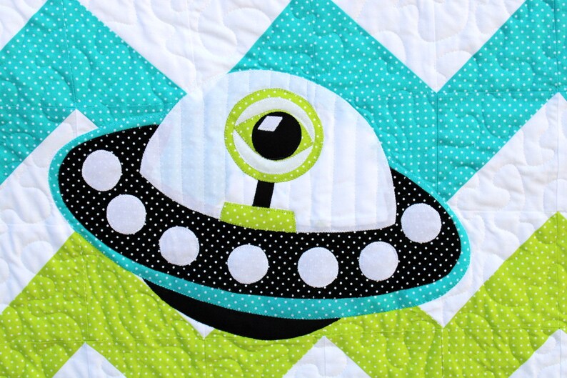 Alien Frequencies Quilt PDF Downloadable Pattern | Etsy
