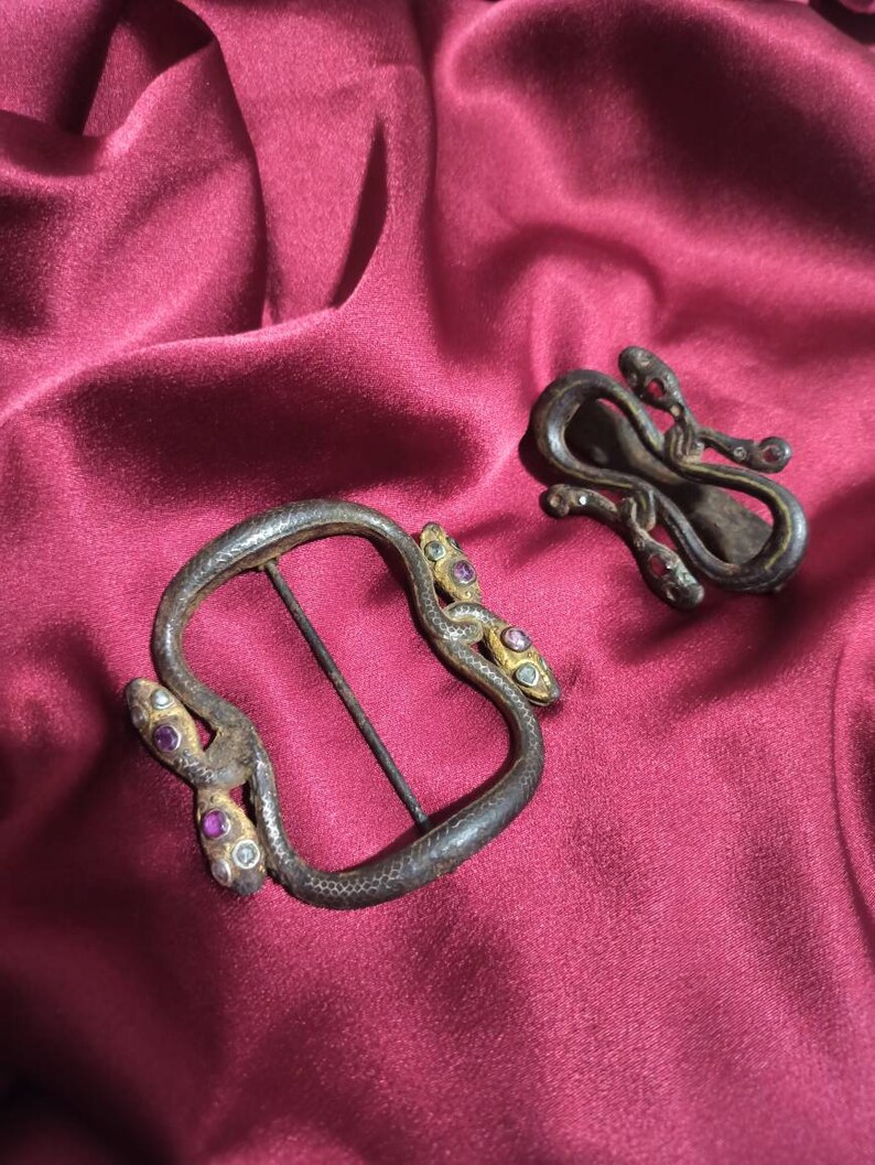 VERY Rare 18th ANTIQUE Javanese Mettalic Snake Belt Buckle & - Etsy