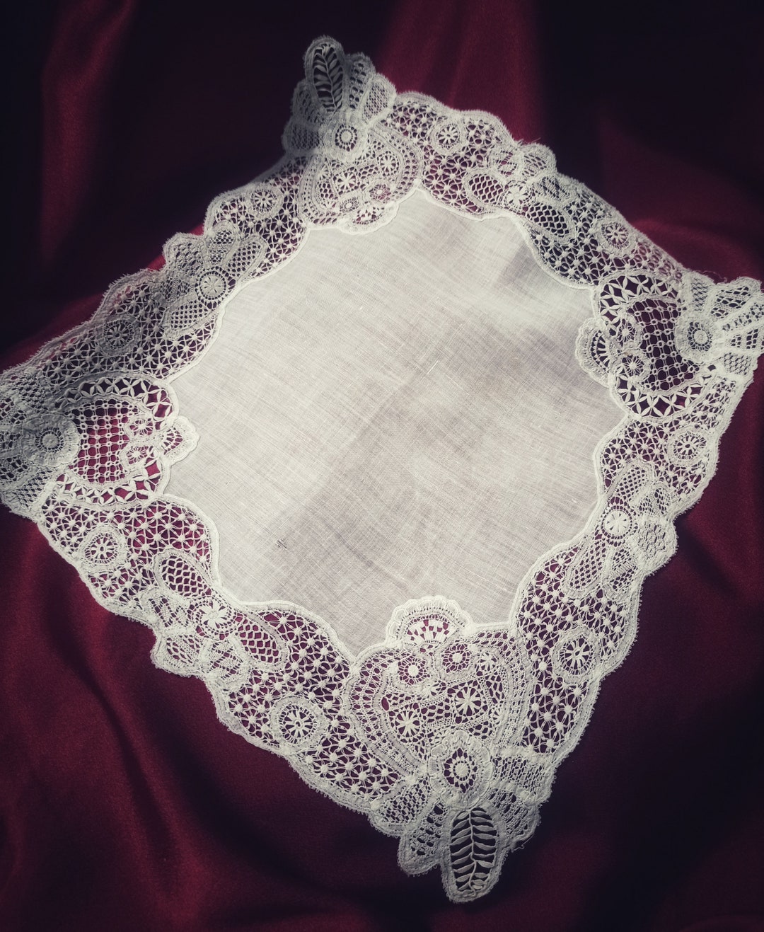 UNIQUE Hand Embroidered Hankies Handkerchief Bridal Hankies. - Etsy