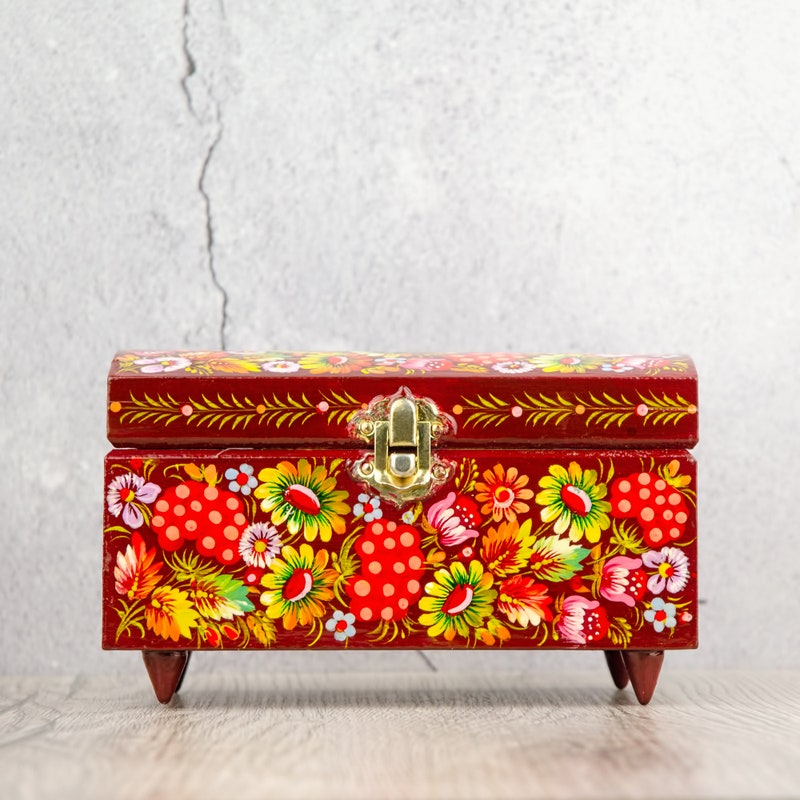 Traditional Jewelry Box - Etsy