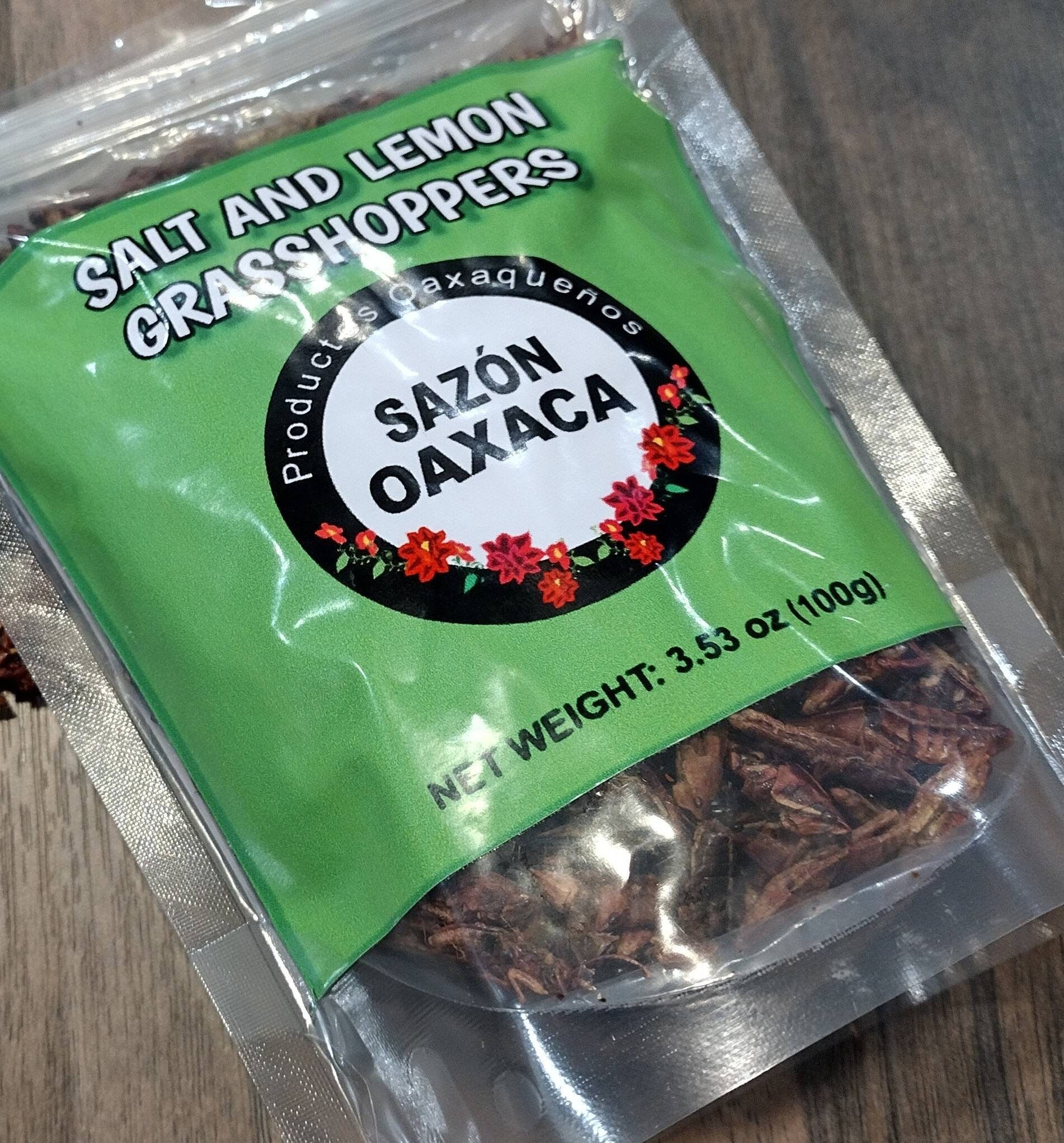 Chapulines Con Chile Y Limon Y Sal Y Limon/ Chili and Lemon and Salt ...