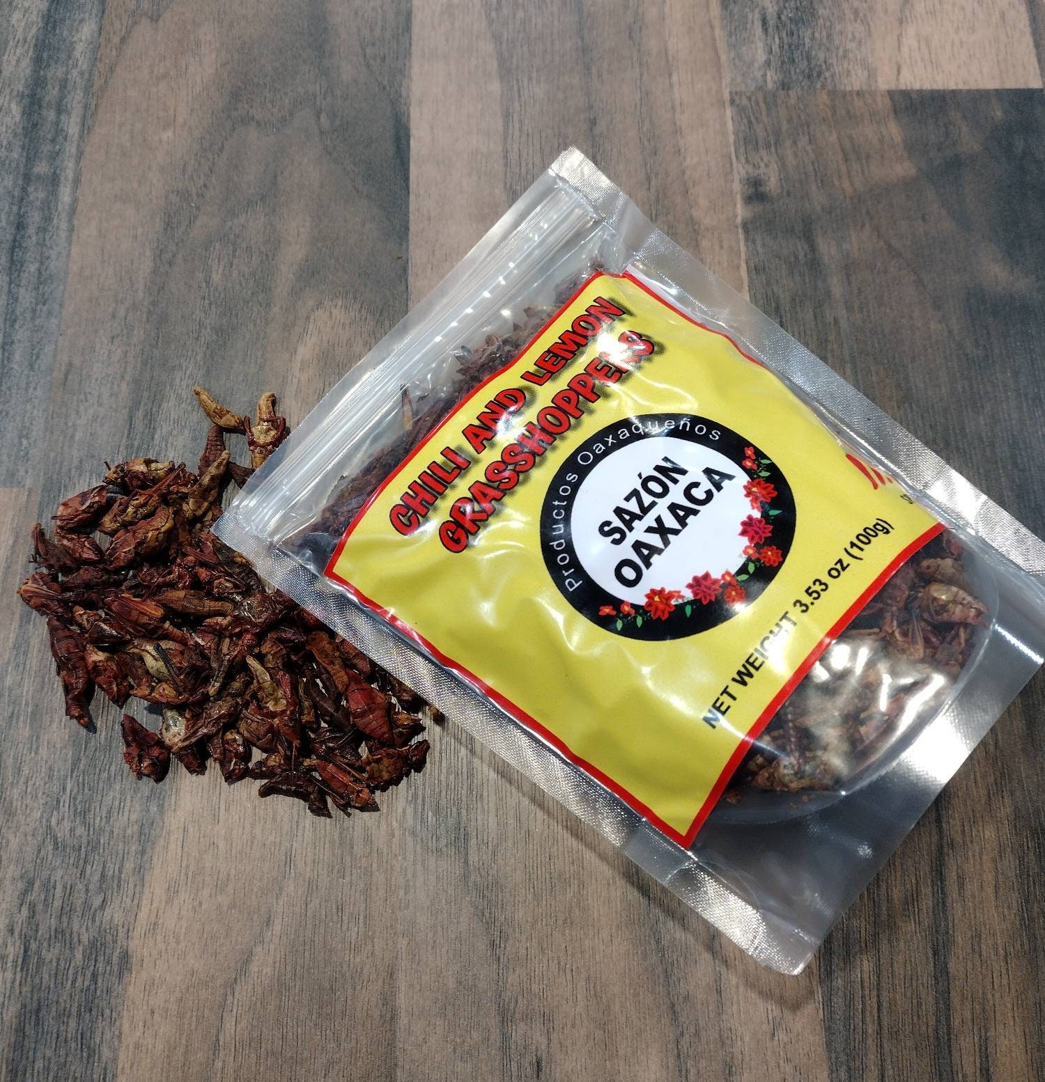 Chapulines Con Chile Y Limon Y Sal Y Limon/ Chili and Lemon and Salt ...