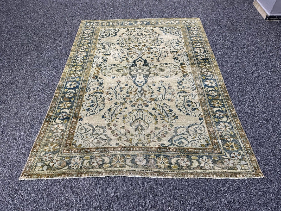 4’8”x6’5”ft. Persian Rug. Persian Scatter Rug. Entryway Rug. Neutral ...