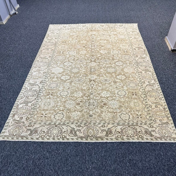 Neutral Persian Rug - Etsy