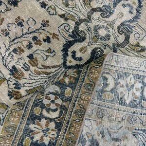 4’8”x6’5”ft. Persian Rug. Persian Scatter Rug. Entryway Rug. Neutral ...