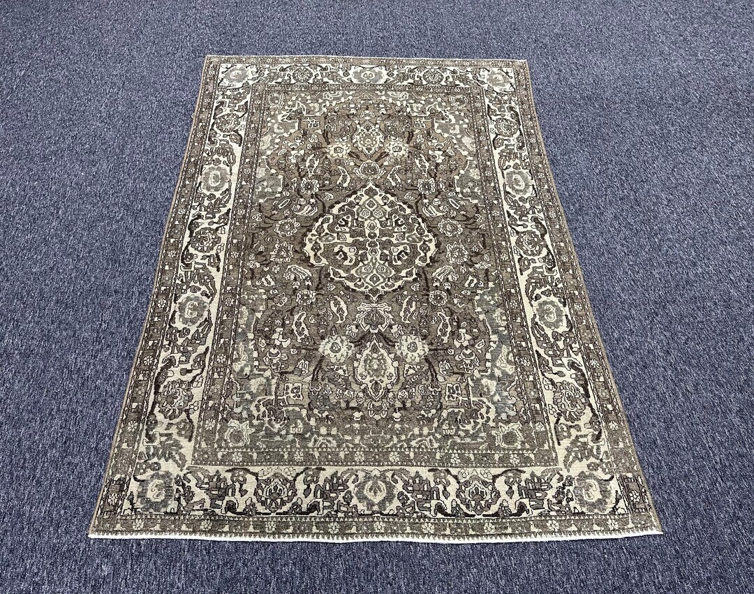 47x68ft. Vintage Persian Rug. Persian Entryway Rug. - Etsy