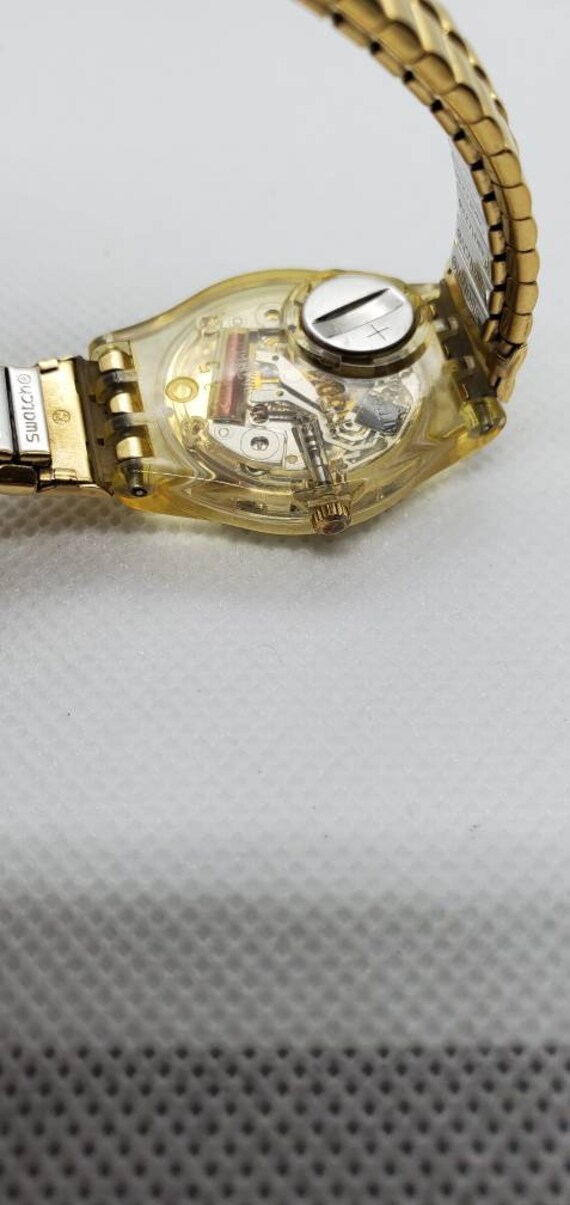 Vintage Womens Swiss Swatch Gold & Black - Gem