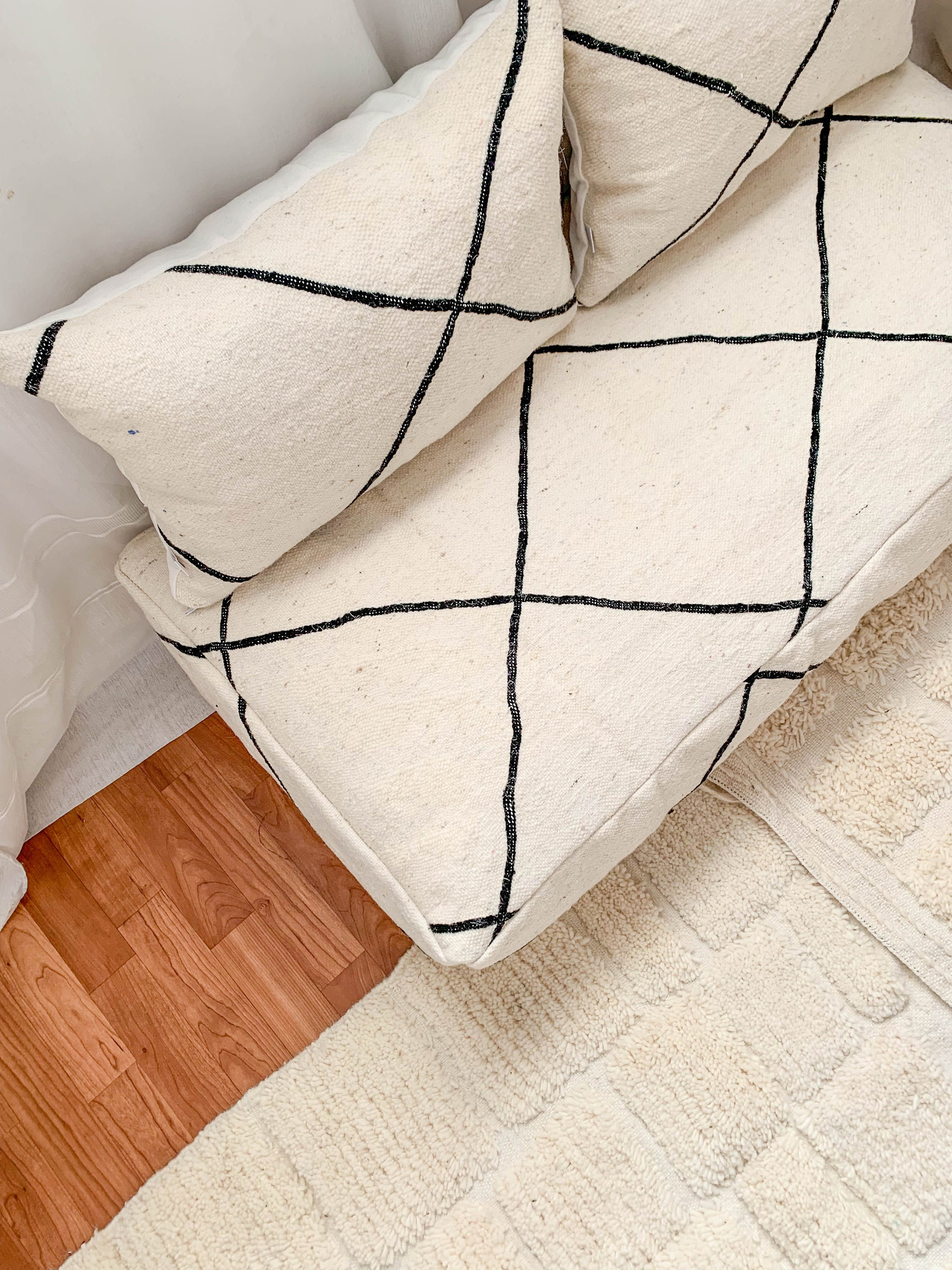 Moroccan Couch, Moroccan Floor Sofa Seating 4ft 120 X 60 X 20 Cm ...