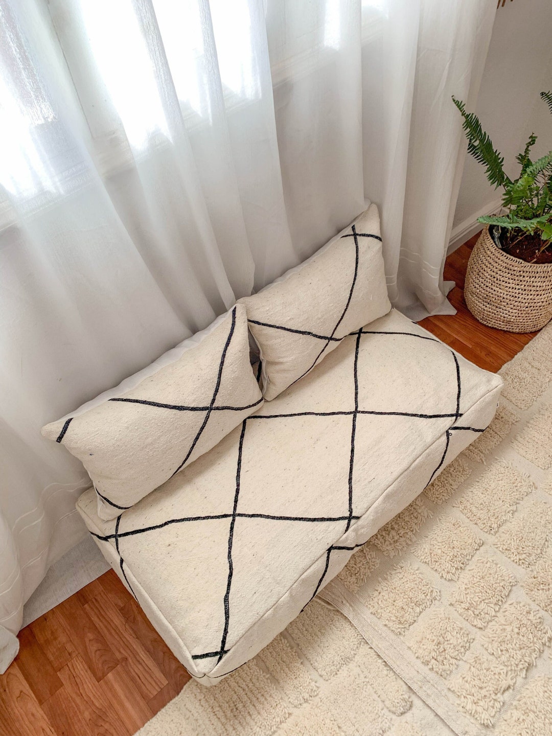 Moroccan Couch, Moroccan Floor Sofa Seating 4ft 120 X 60 X 20 Cm ...