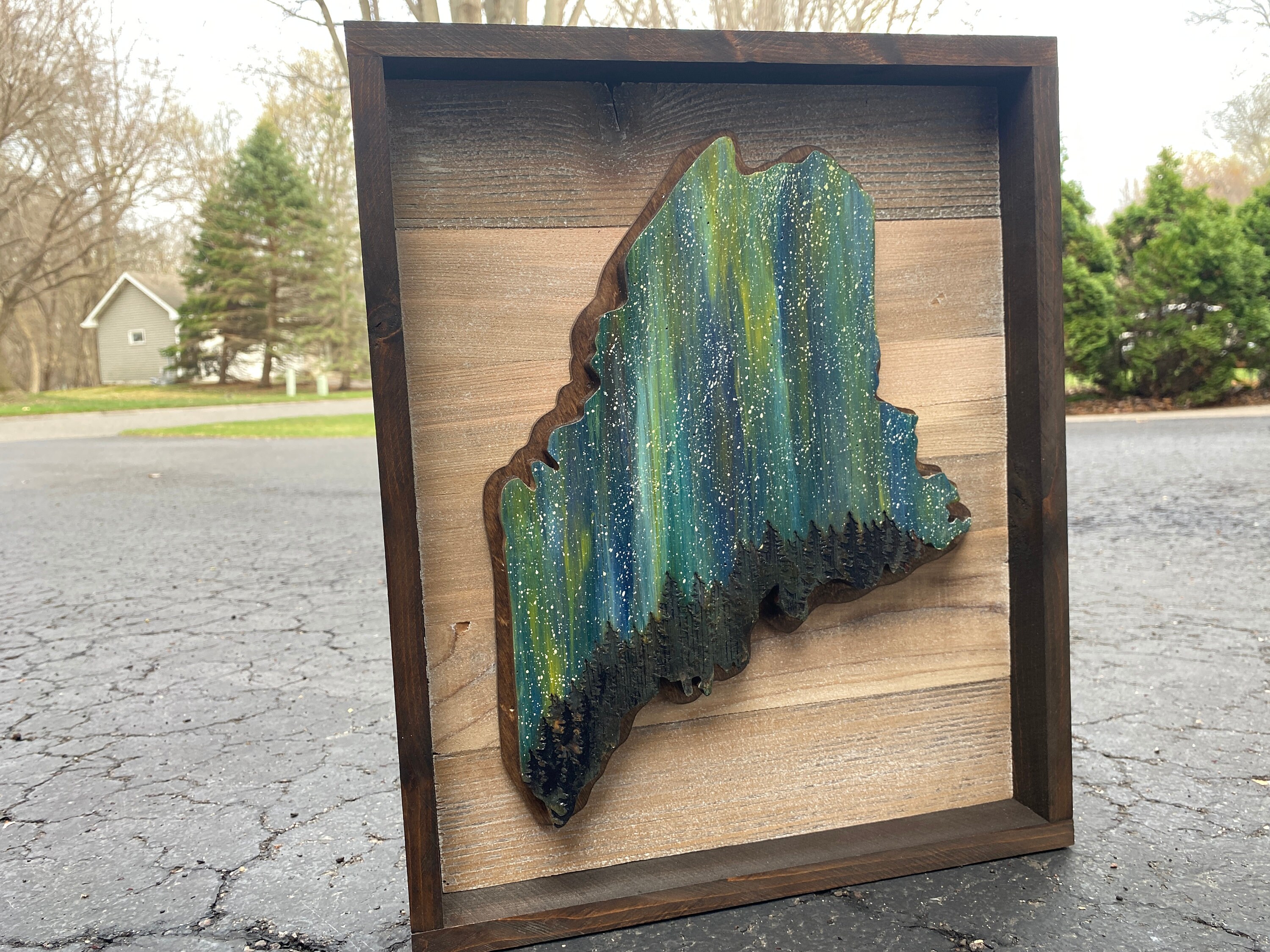 MAINE State sign Rustic Wooden Wall Art Northern Lights | Etsy