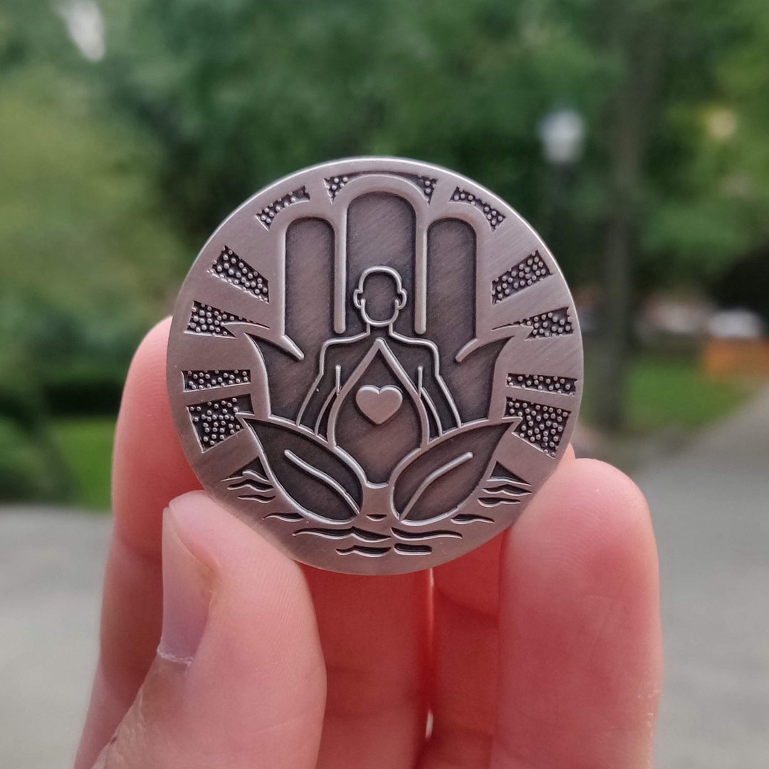 Be Here Now Mantra Medallion - Meditation Gift, Mindfulness Tool, Daily ...