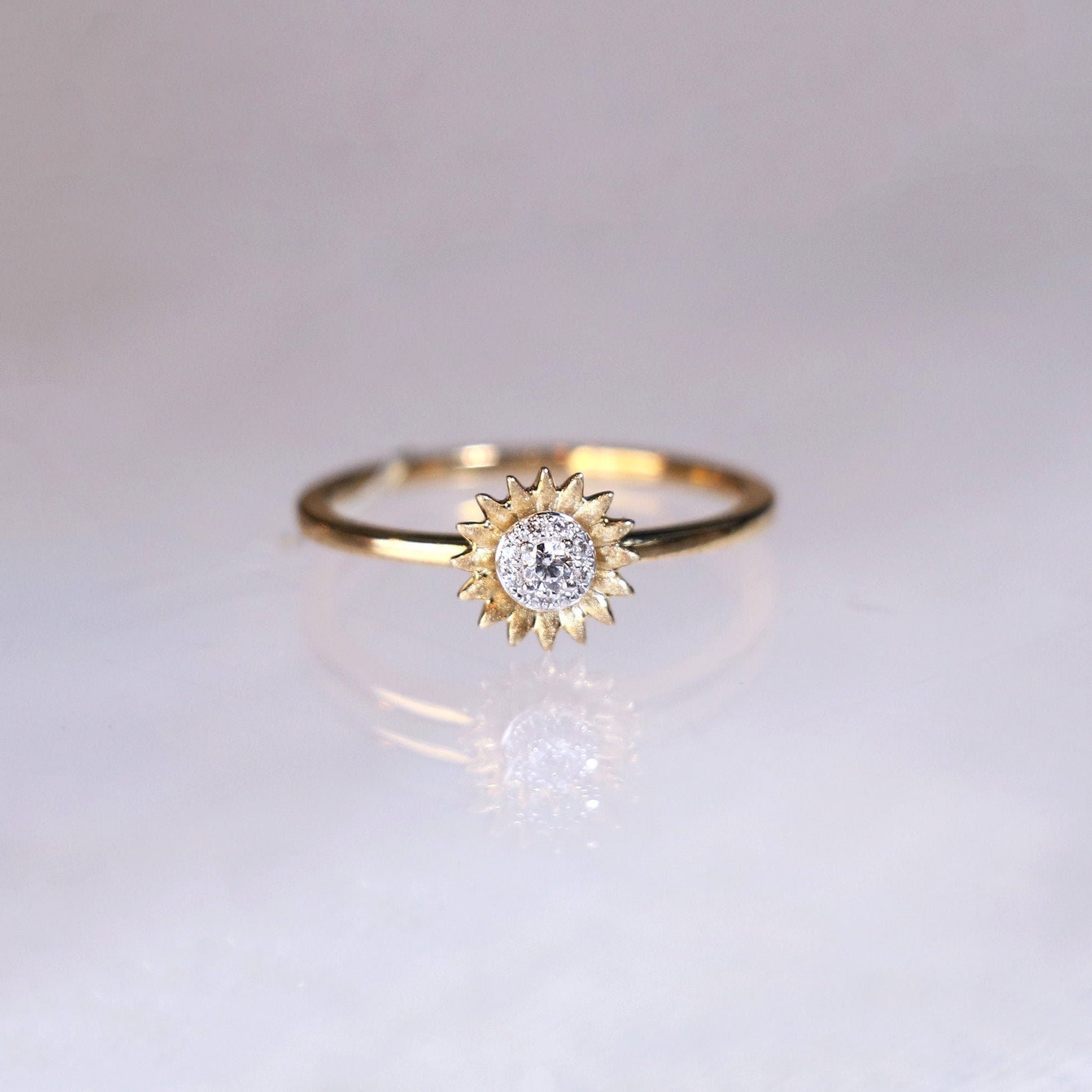 14K Solid Gold Diamond Sunflower Ring, Minimalist Flower Jewelry - Etsy