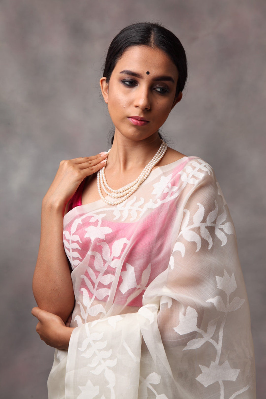 Traditional Bengal Jamdani Saree Tantuj Muslin Reshom Jamdani With